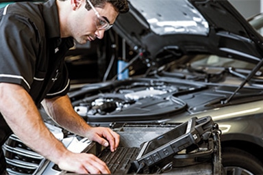 Dealership Service Hub